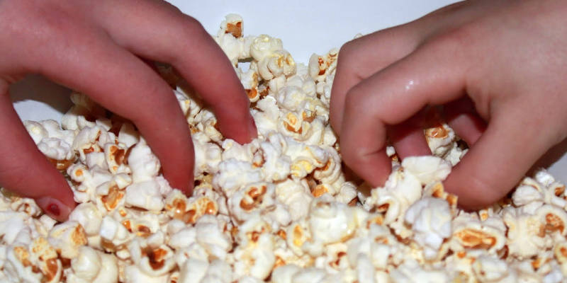 Comment faire du popcorn pour les enfants ? - Jeux 2 Cuisine